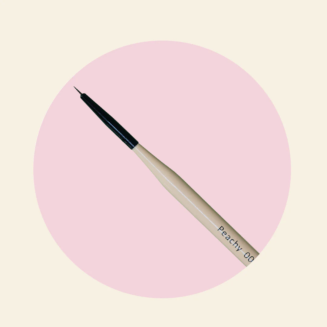 Mitty Peachy 000 Nail Brush — Salonshop Online